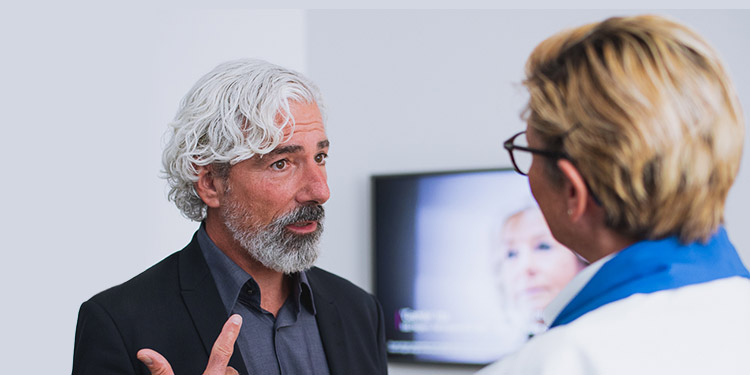 Hearing loss in one ear - Causes, symptoms and treatment